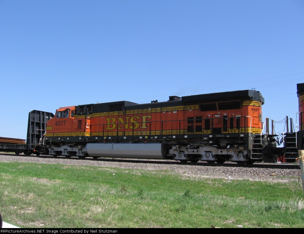 BNSF 4577